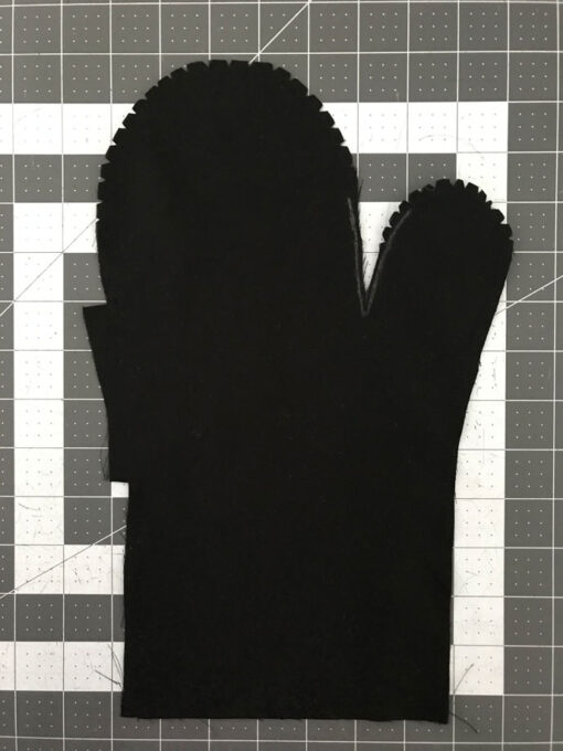 How to Make a Quilted Oven Mitt — Free Sewing Pattern and Tutorial ...