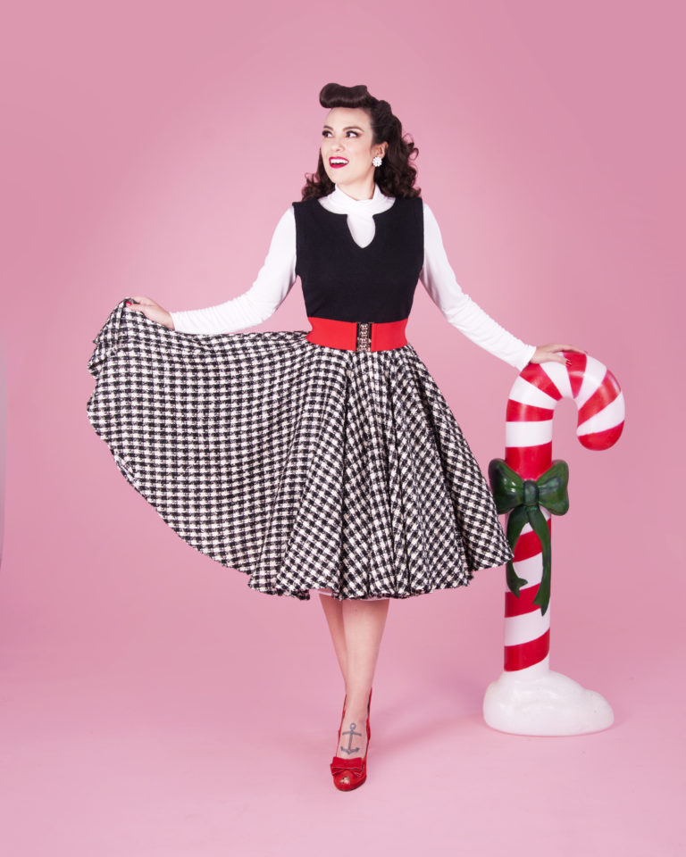 A Christmas Gift to You: Free DOUBLE Circle Skirt Pattern! – Charm Patterns