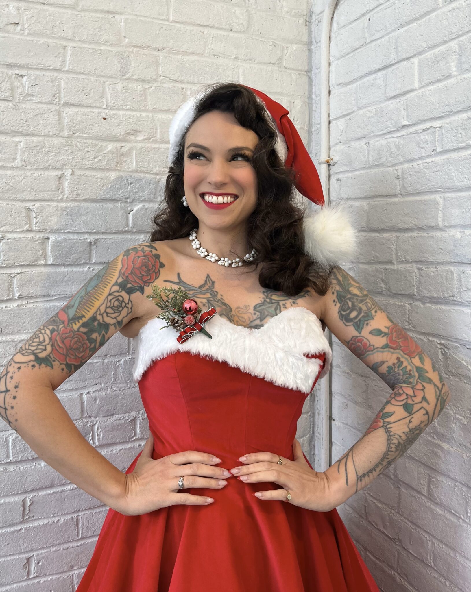 Santa Baby Holiday Outfit – Charm Patterns