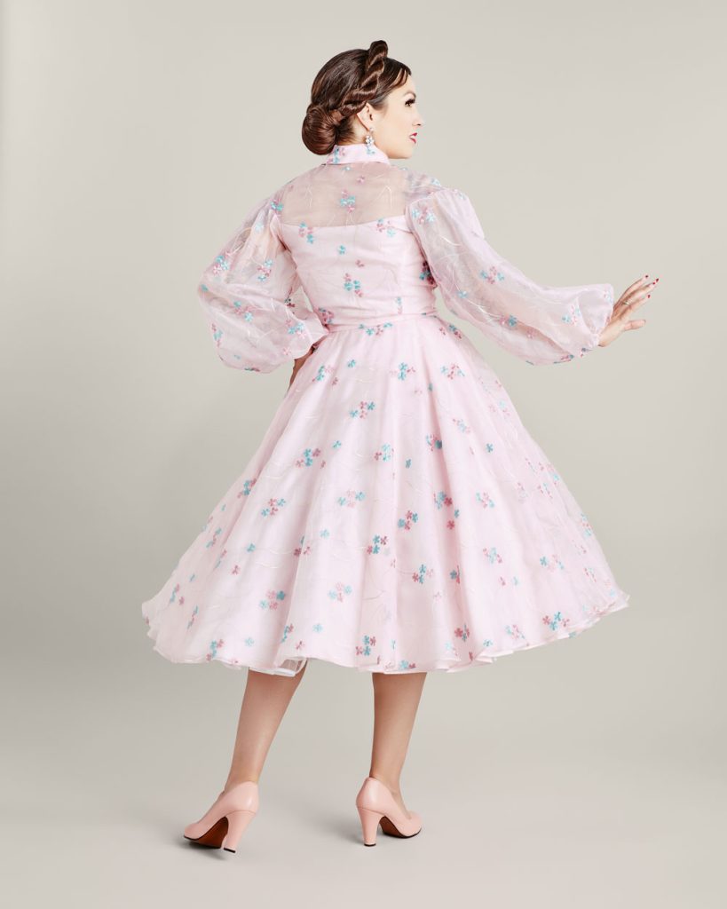 Grace Bodice – Charm Patterns