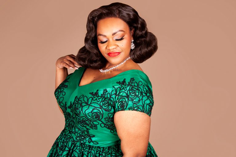 Lisa Bodice – Charm Patterns